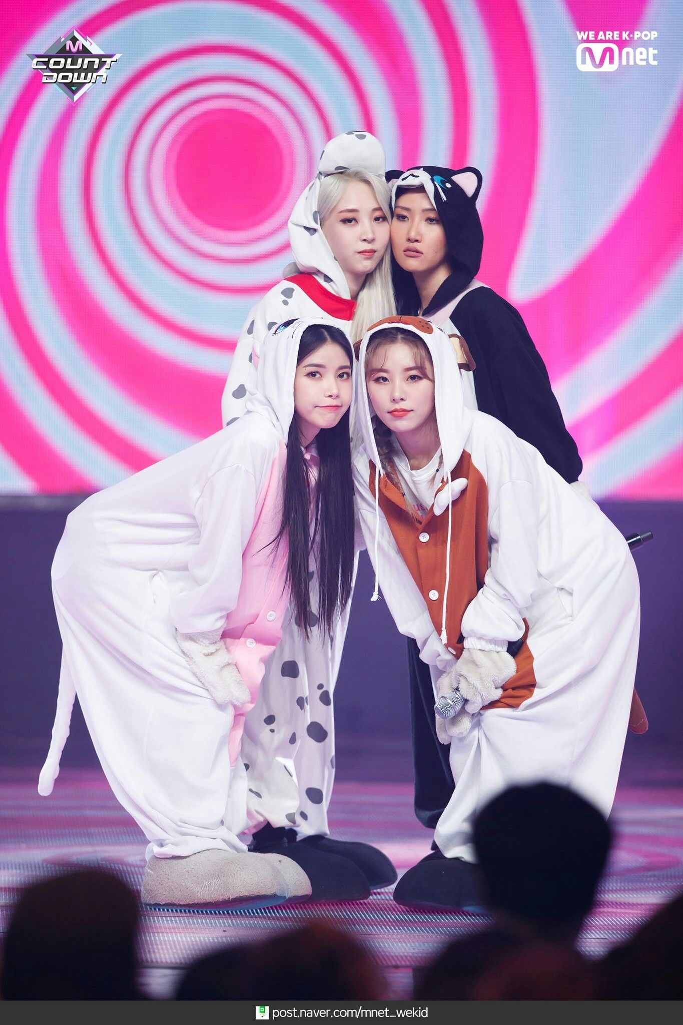 Voici les 15 groupes de filles K-Pop les plus vendus de tous les temps Voici les 15 groupes de filles K-Pop les plus vendus de tous les temps
